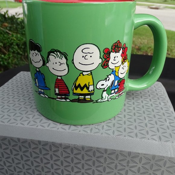 Peanuts | Dining | New Peanuts Gang 6 Oz Mug Never Used | Poshmark